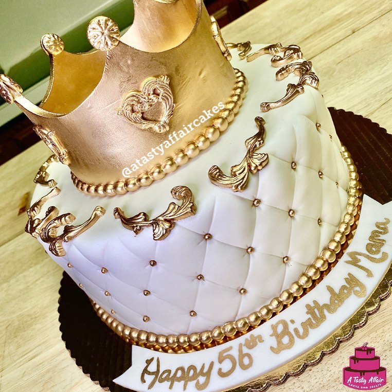 Queen Royalty Cake – A Tasty Affair Cakes and Treats LLC